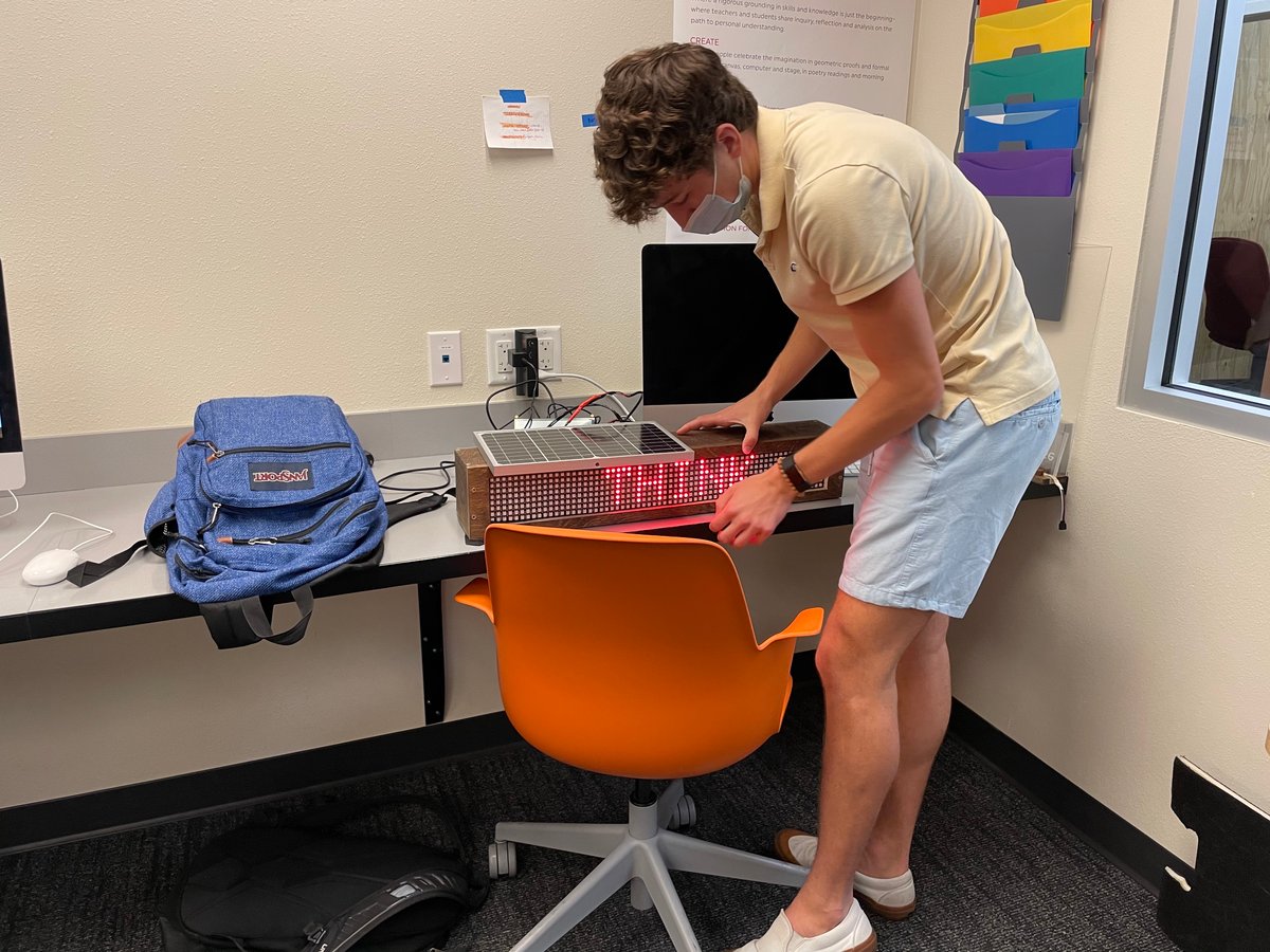 Computer Science Seniors complete Final Projects to benefit the school